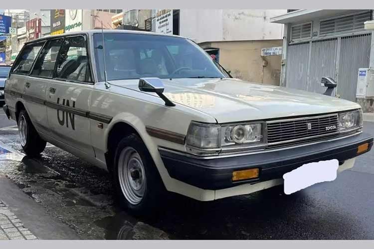 Details of the old-fashioned Toyota Cressida Wagon owned by "Qua" Dang ...
