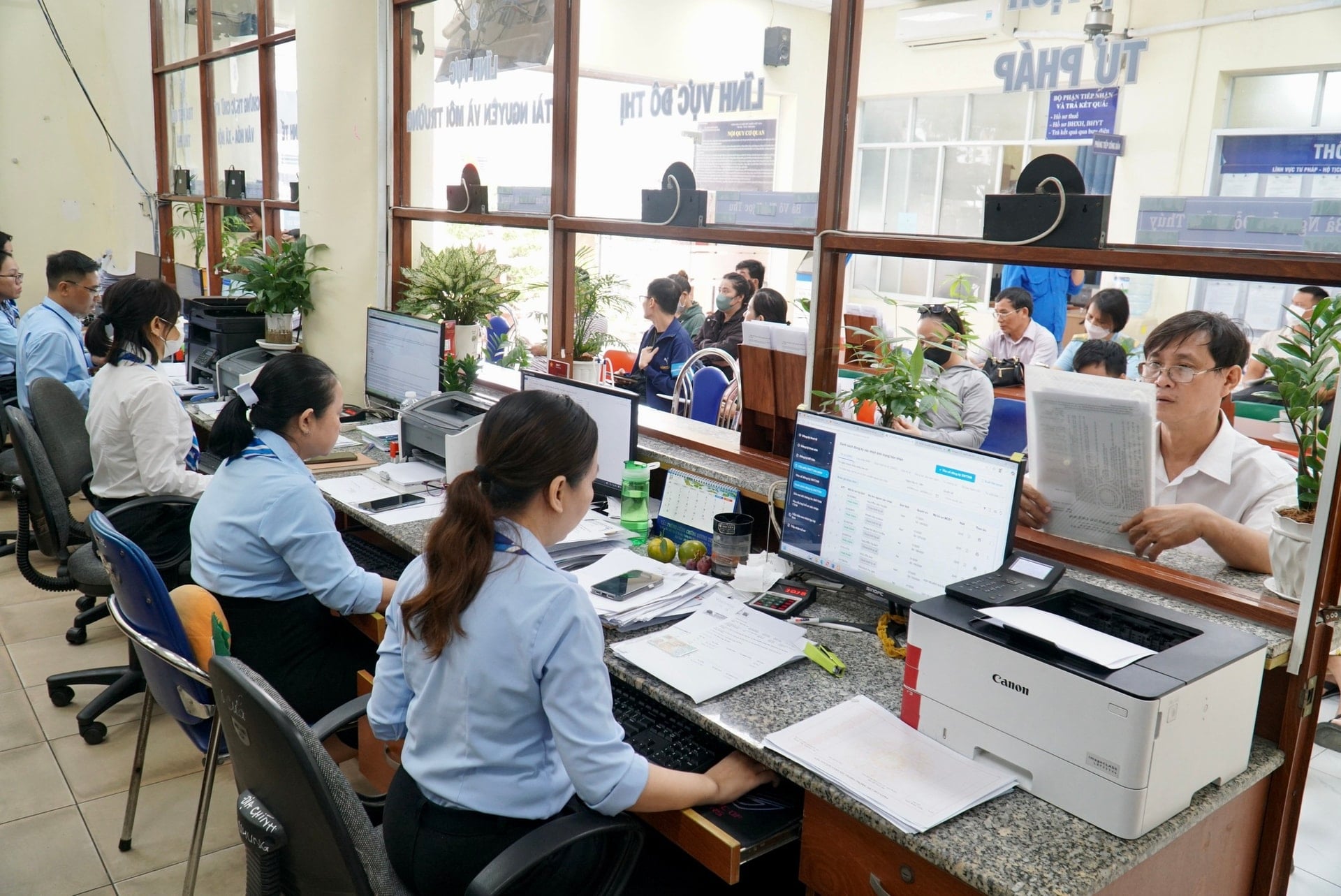 Continue to improve and enhance the operational efficiency of the two ...