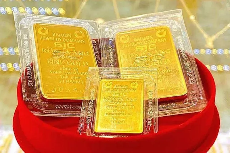 Giá vàng tăng 4 triệu đồng/lượng