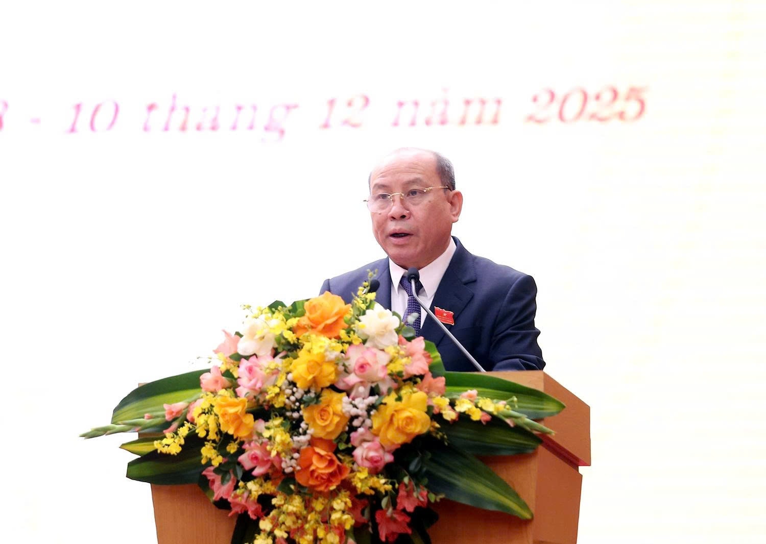 The 14th National Congress of the Party - A solid foundation for new ...