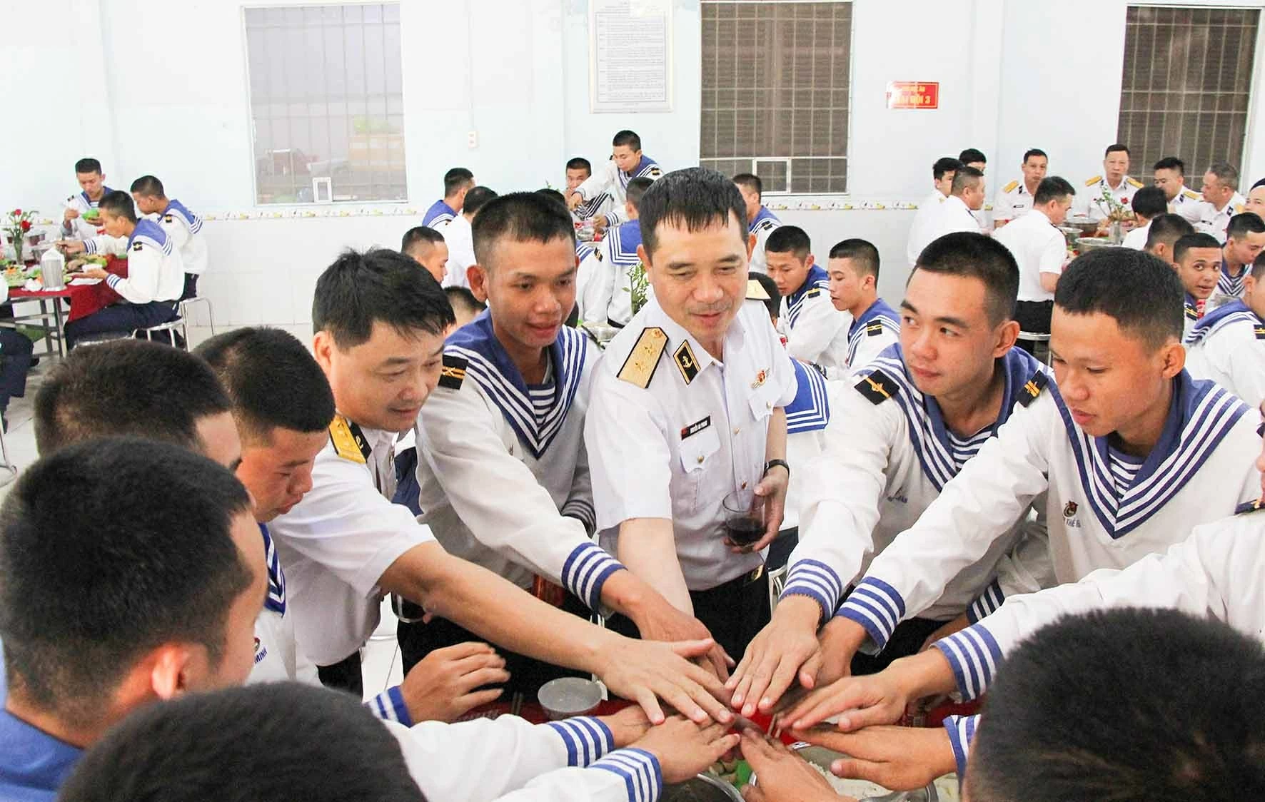 Quân chủng Hải quân: Giữ vững ‘trận địa tư tưởng’ từ đất liền đến đảo xa