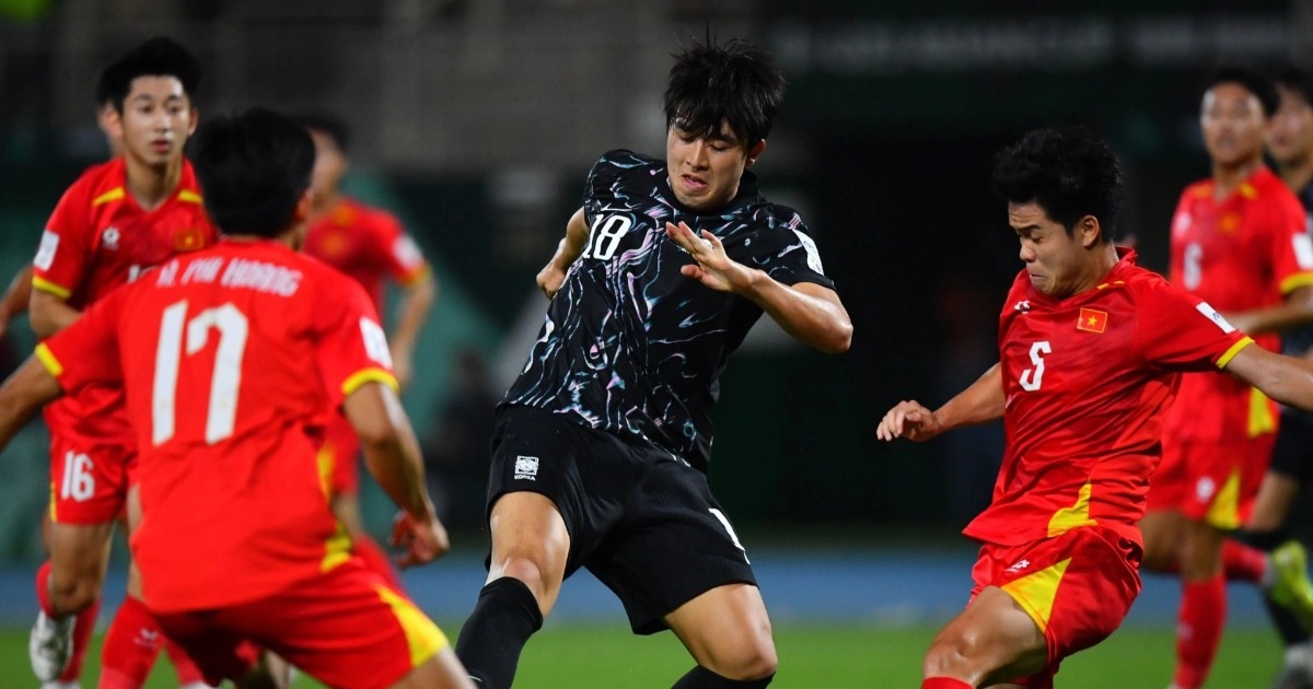 Dojemná slova trenéra Kim Sang Sika pomohla vietnamskému týmu do 23 let ...
