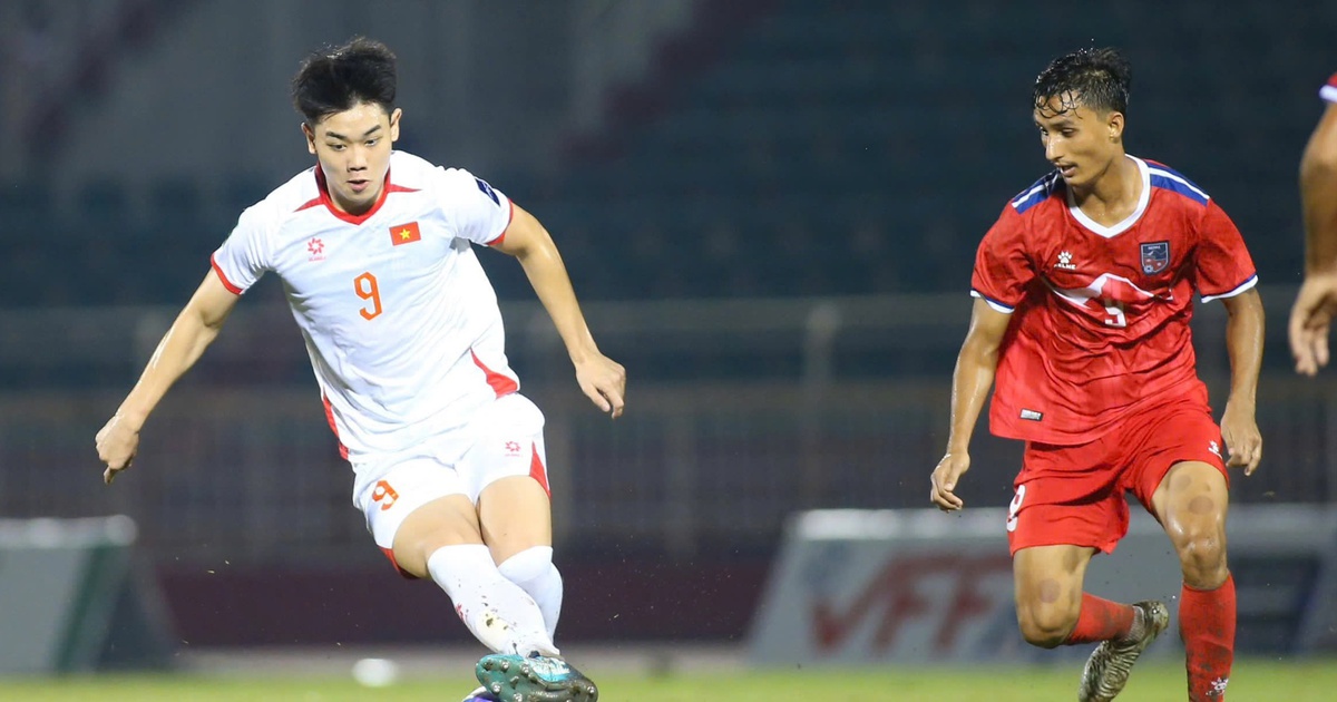 Coach Kim Sang-sik followed the brilliant path of Park Hang-seo, and ...