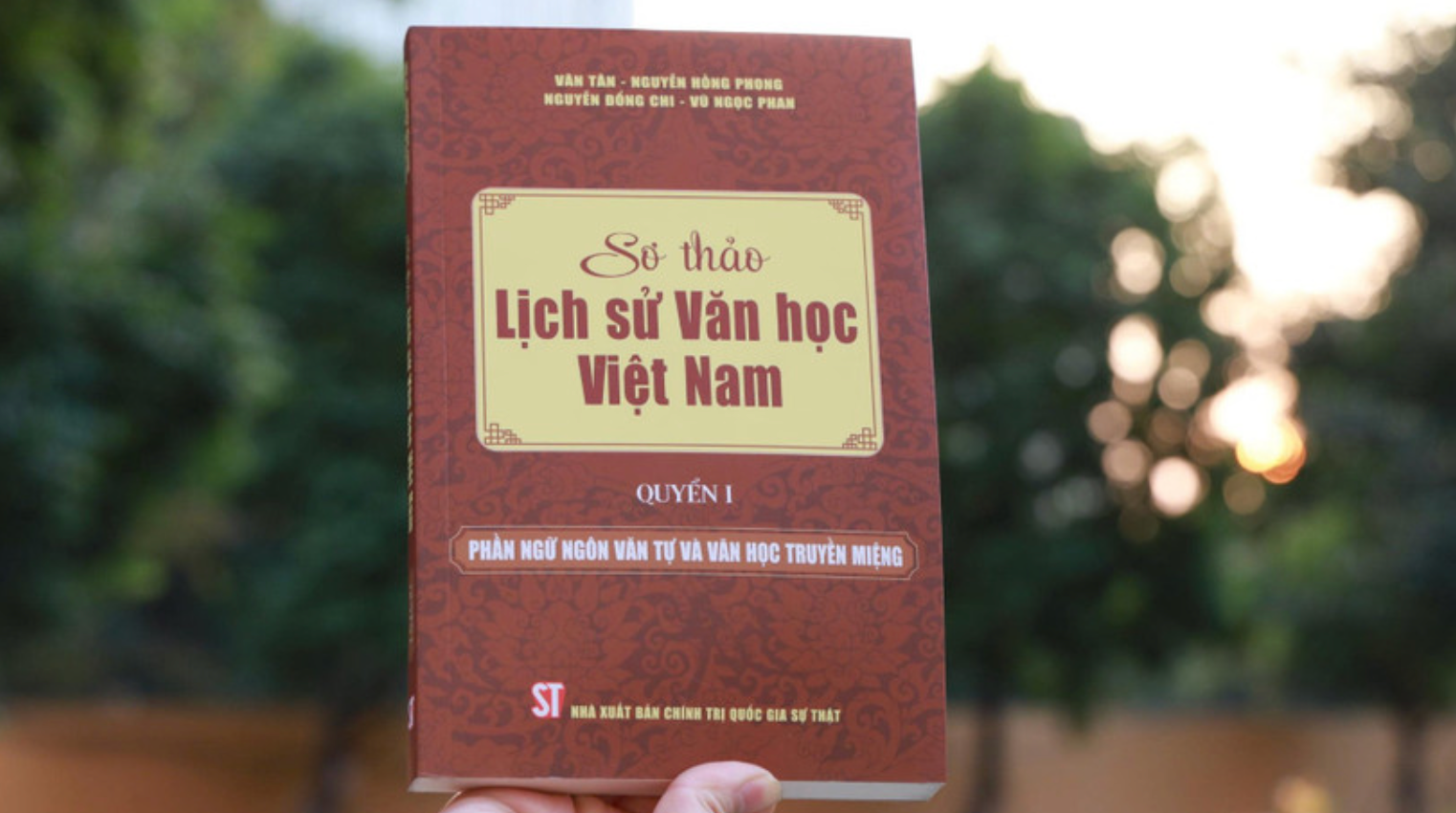 Penerbitan ulang seri buku ini meletakkan dasar bagi penelitian tentang ...