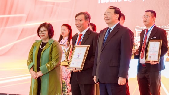 Nguyen Tat Thanh University ranked among the Top 10 prestigious ...