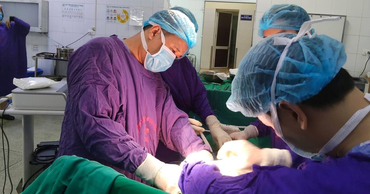 During appendectomy surgery, doctors were surprised to discover a rare ...