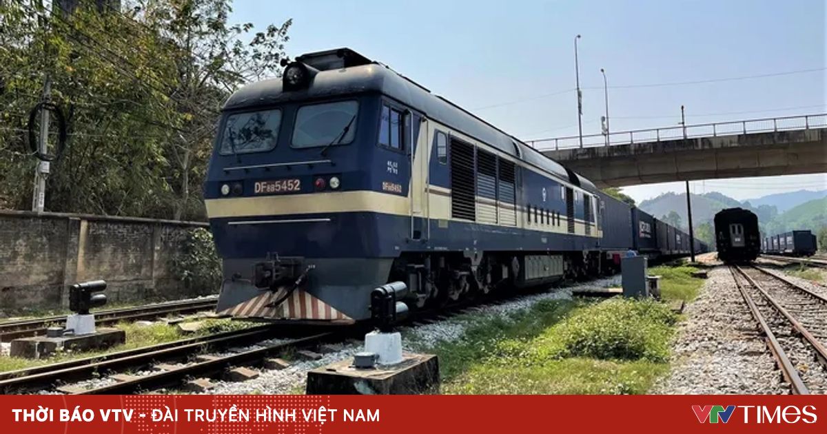 Očekává se, že v roce 2025 projede stanicí Dong Dang více než 2 900 ...