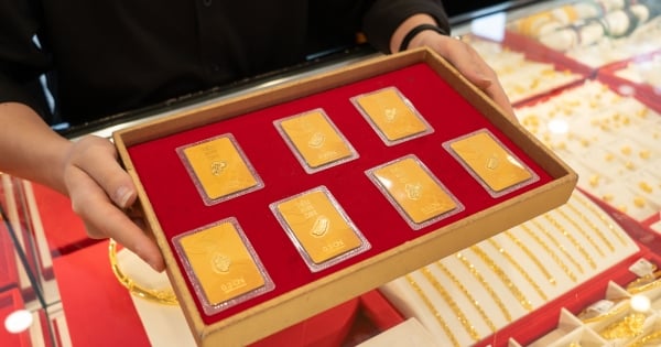 Gold prices today, January 27, 2026: Gold and silver both reach new highs.