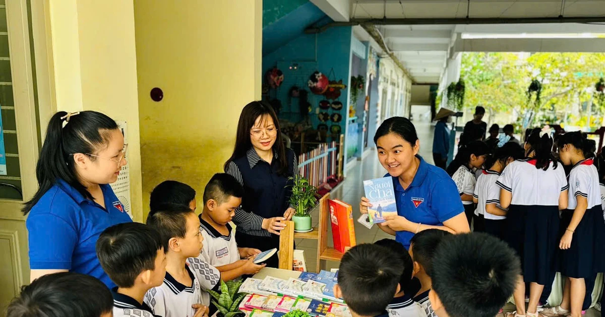 Le département de l'Éducation et de la Formation de Hô Chi Minh-Ville ...