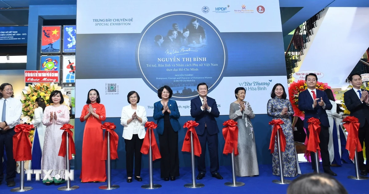 Honoring the intellect, courage, and character of diplomat Nguyen Thi Binh.