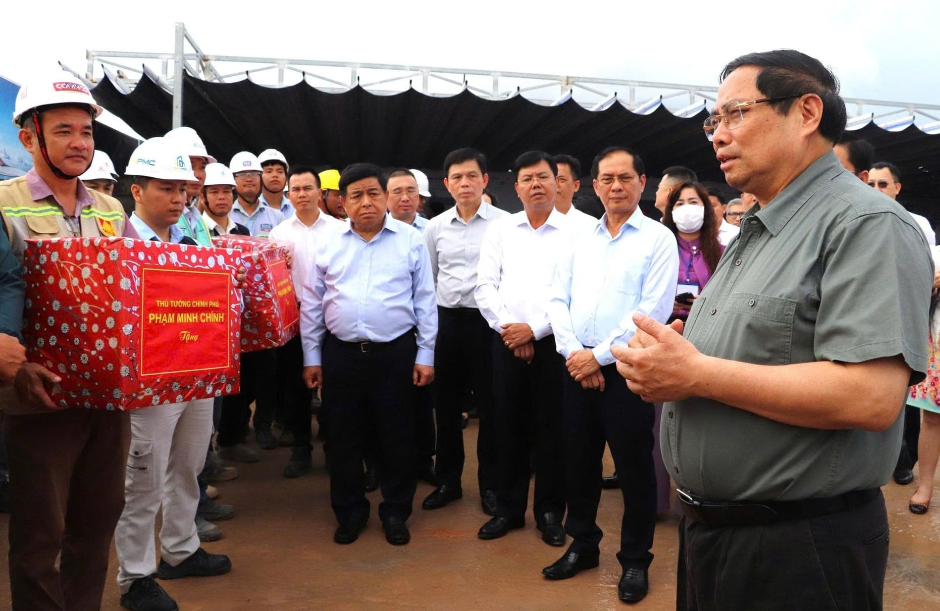 The Prime Minister requested an acceleration of infrastructure ...