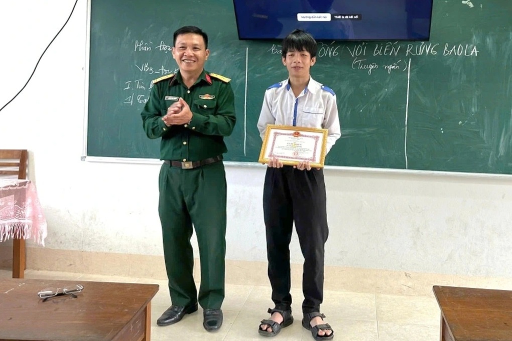 11th-grade student praised for providing timely first aid to pilot in ...