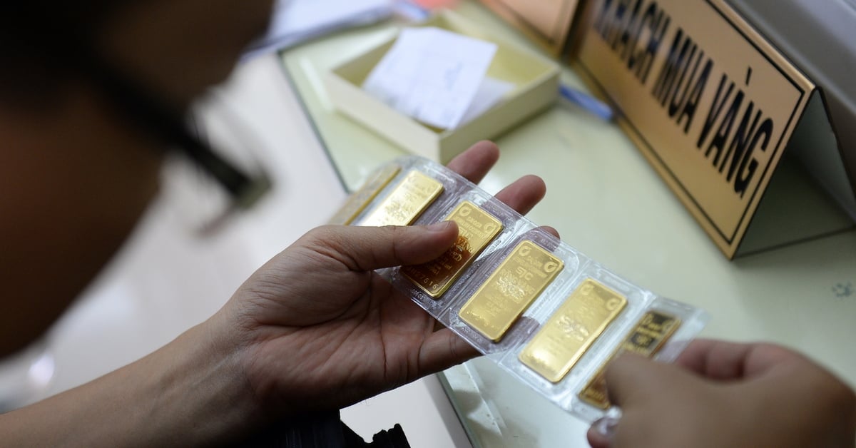 The price of SJC gold bars has risen to 184.2 million VND per tael.