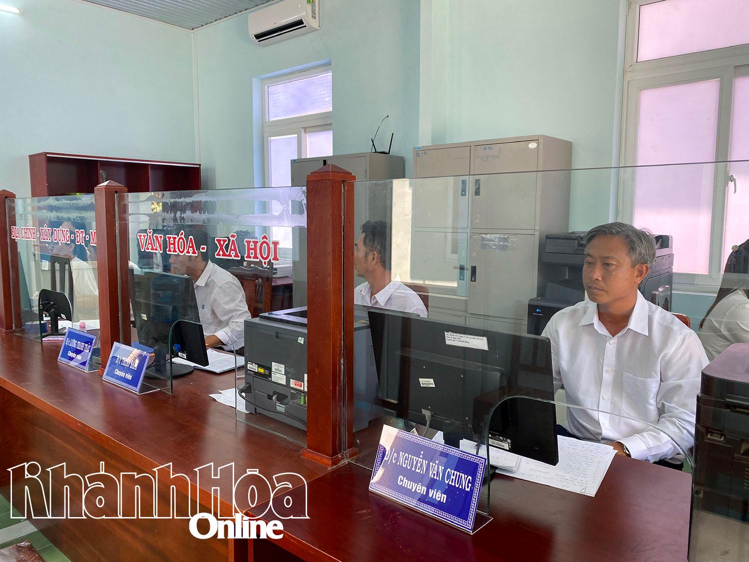 Khanh Hoa strives to improve its administrative reform index and ...