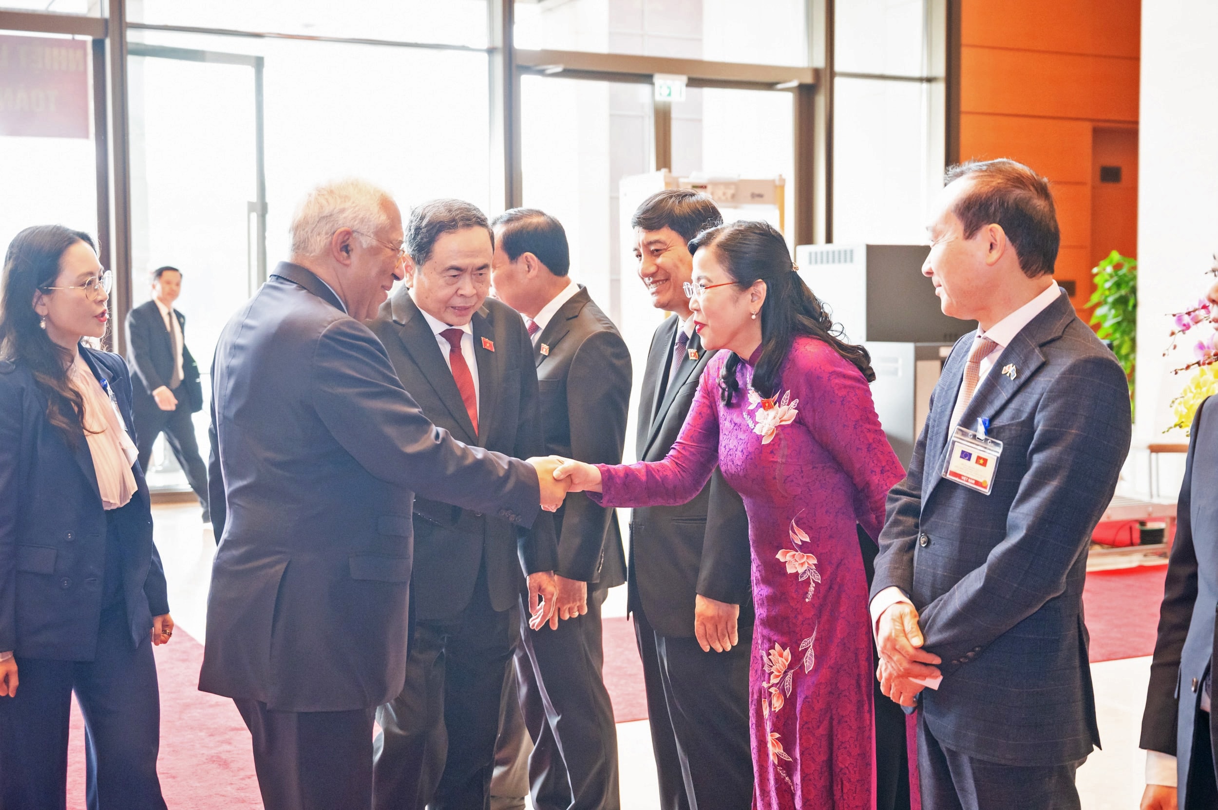National Assembly Chairman Tran Thanh Man meets with President of the ...