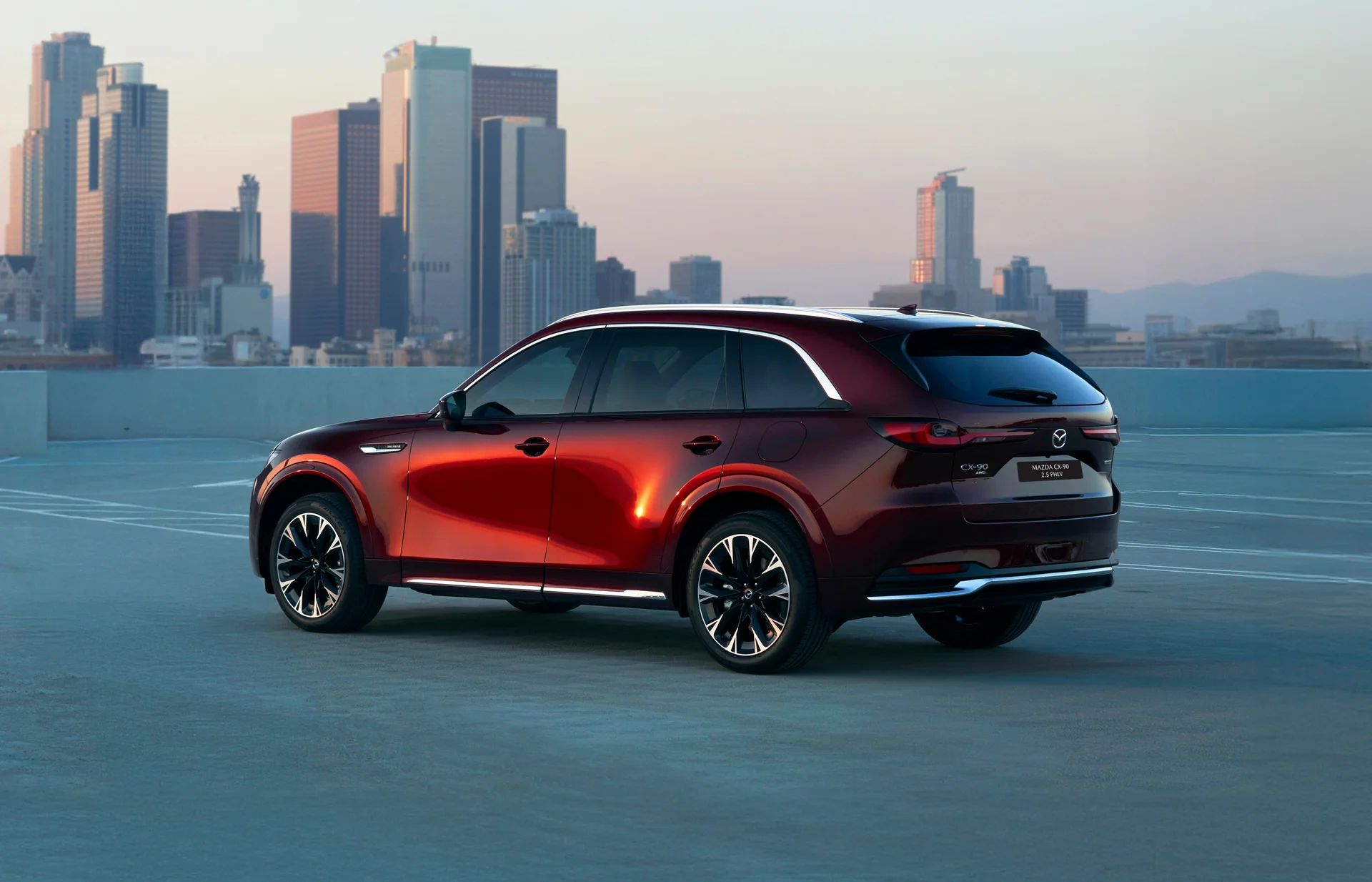 Mazda nhận đặt hàng mẫu SUV Flagship CX-90 2.5 PHEV cao cấp mới tại ...