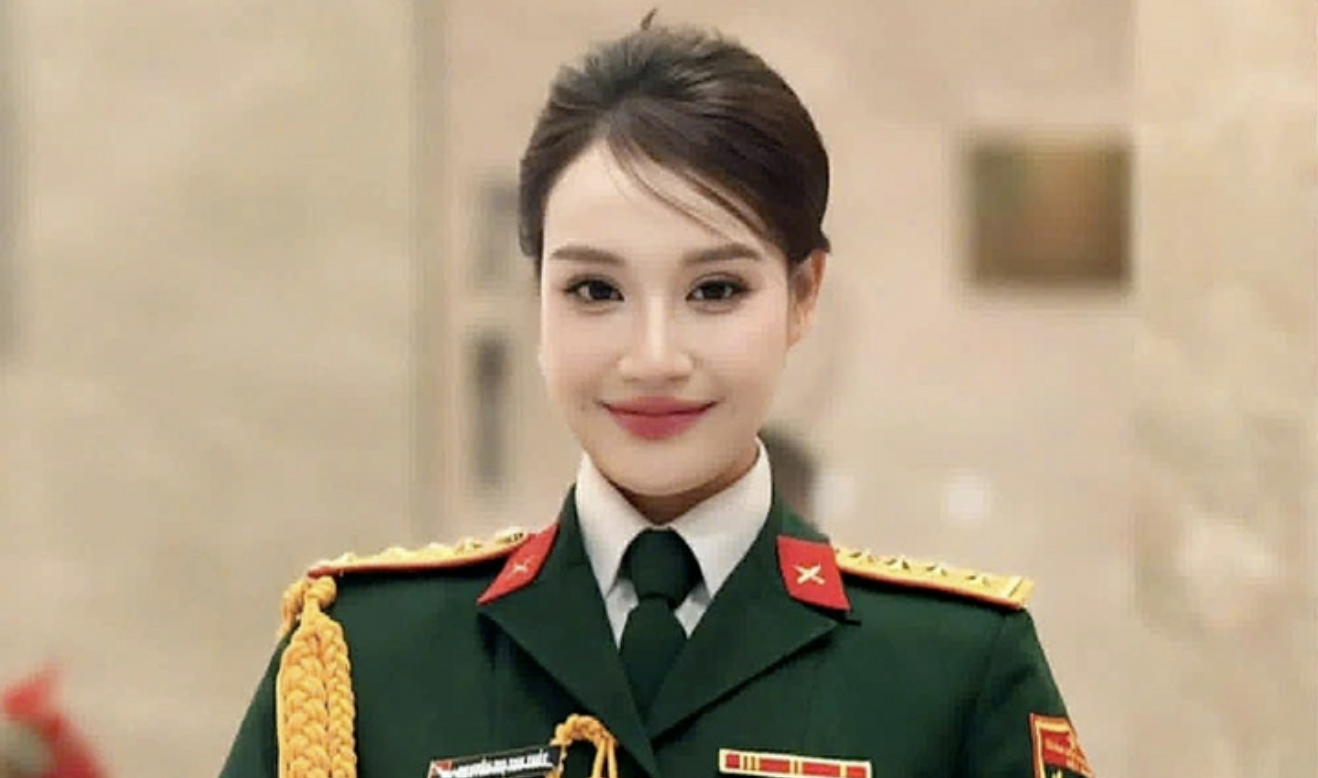 The beautiful female singer holds the rank of First Lieutenant and is ...