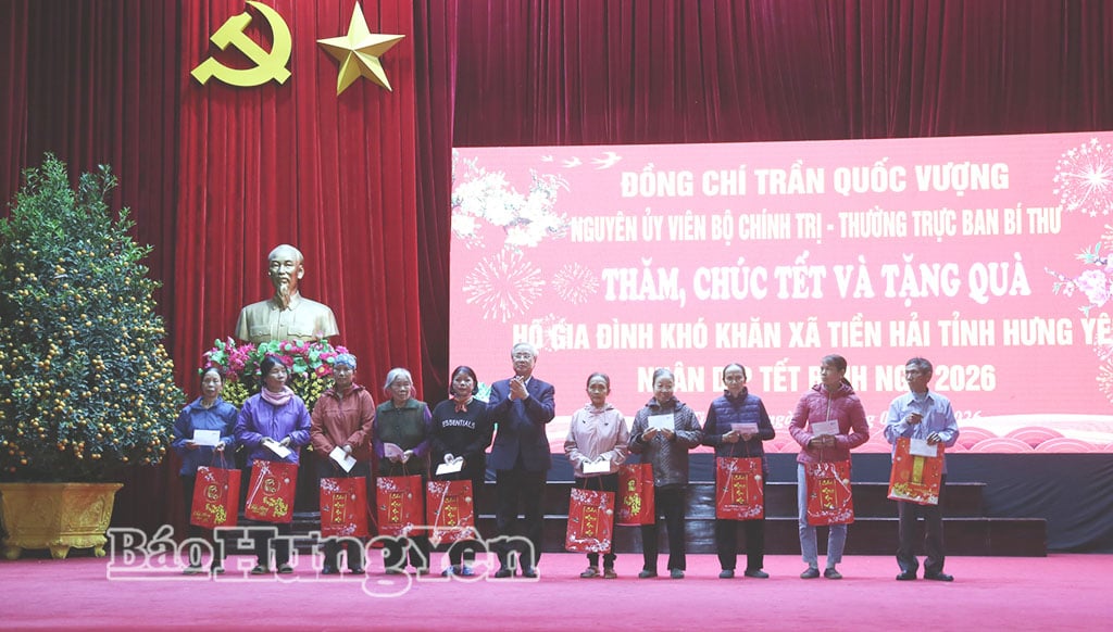 Former Standing Member of the Party Central Committee Secretariat Tran ...