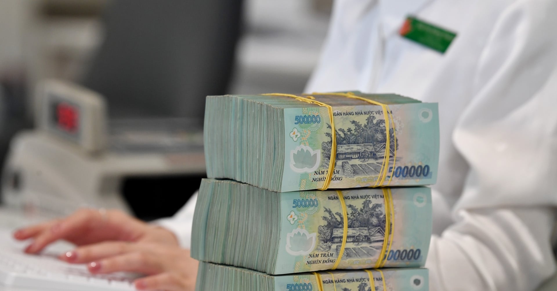 Menjelang Tahun Baru Imlek, bank-bank meluncurkan berbagai promosi ...