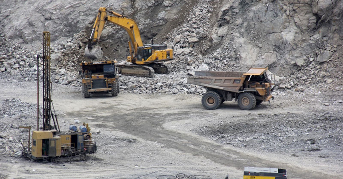 Benefiting from rising gold and silver prices, mining companies are ...