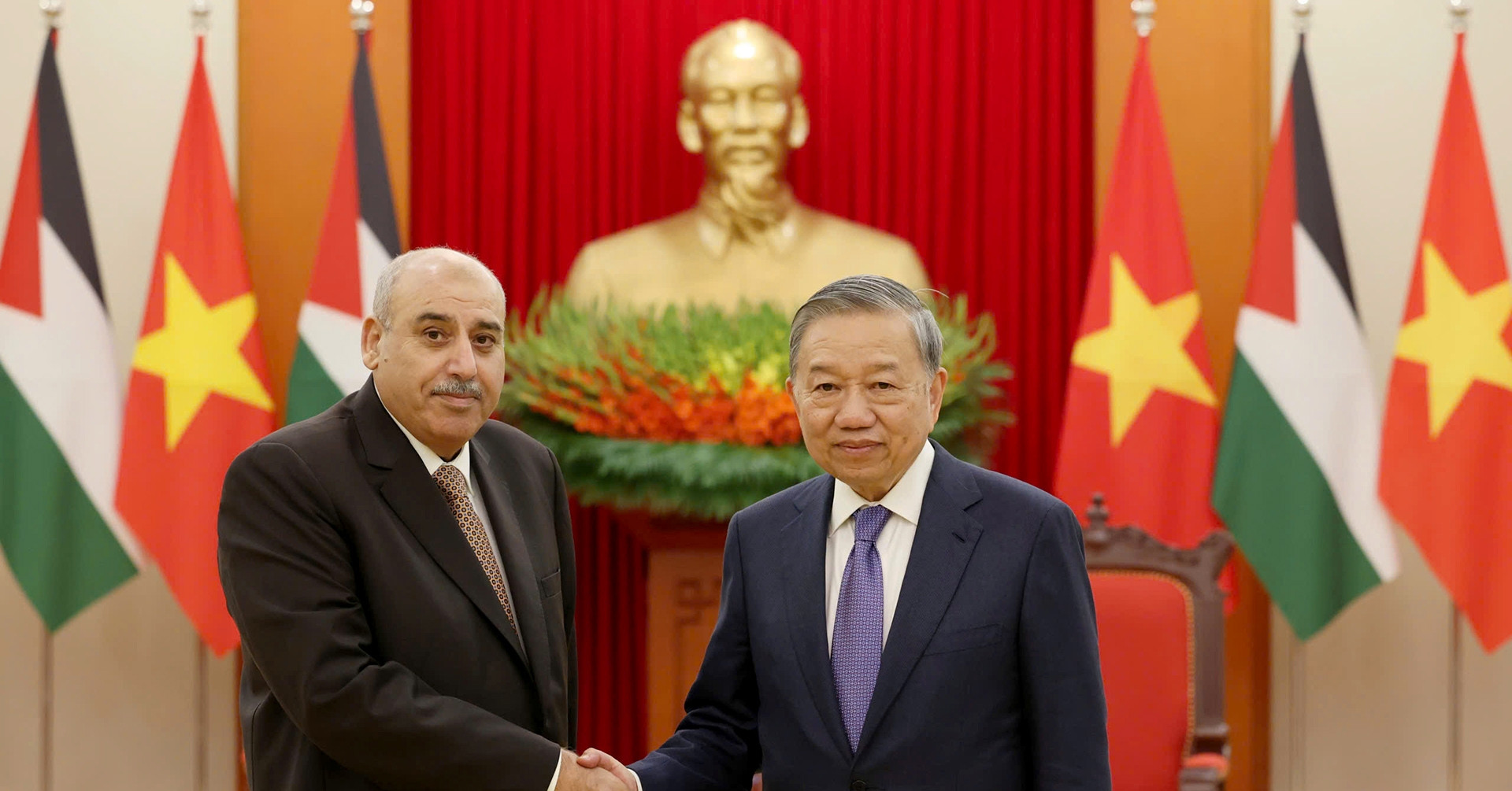 Jordan highly appreciates Vietnam's fair stance on international issues.