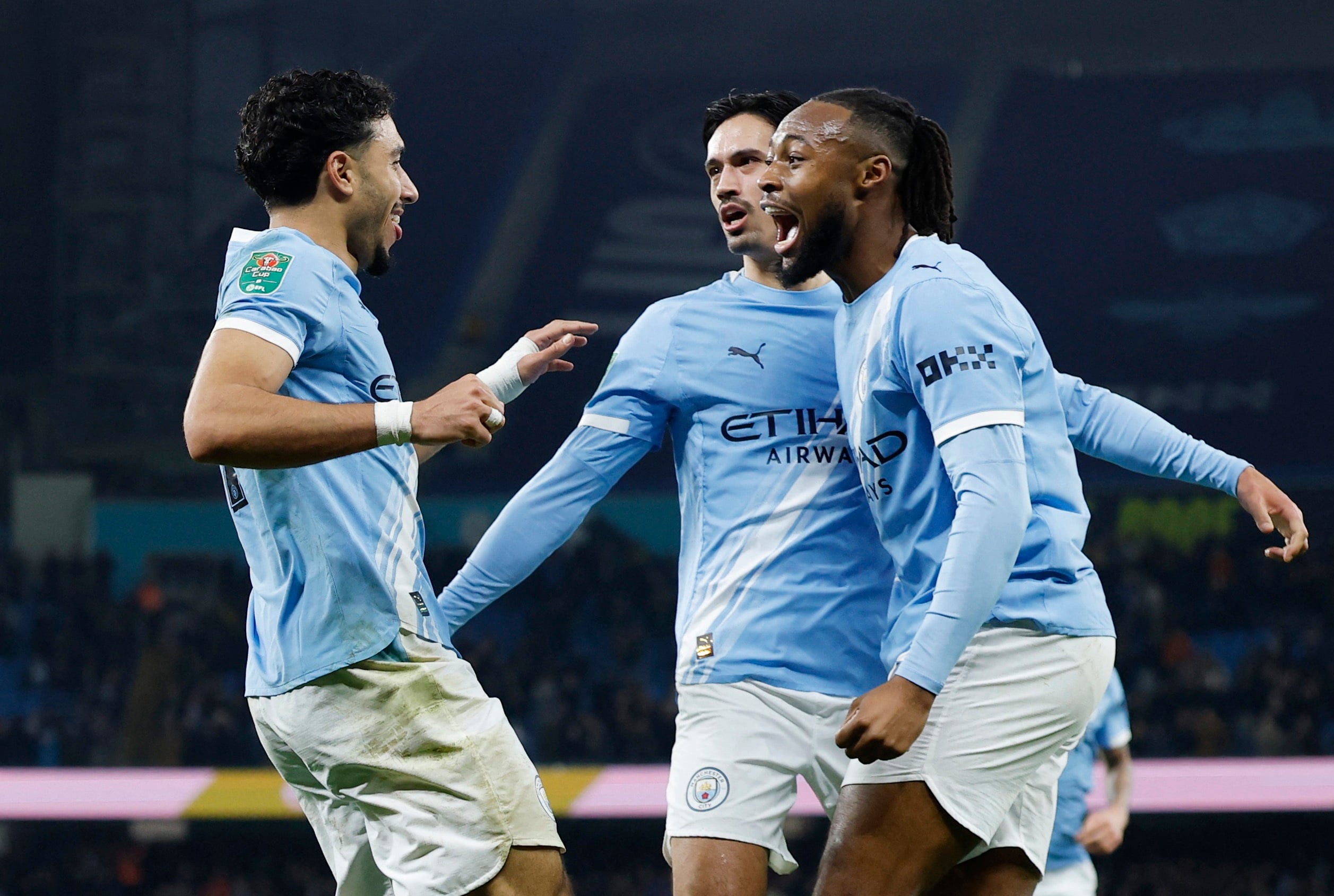 Manchester City se qualifie pour la finale après une victoire écrasante ...