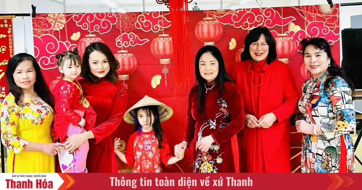 Vietnamese Tet in Europe - Final Part: It's so close, Tet back home!