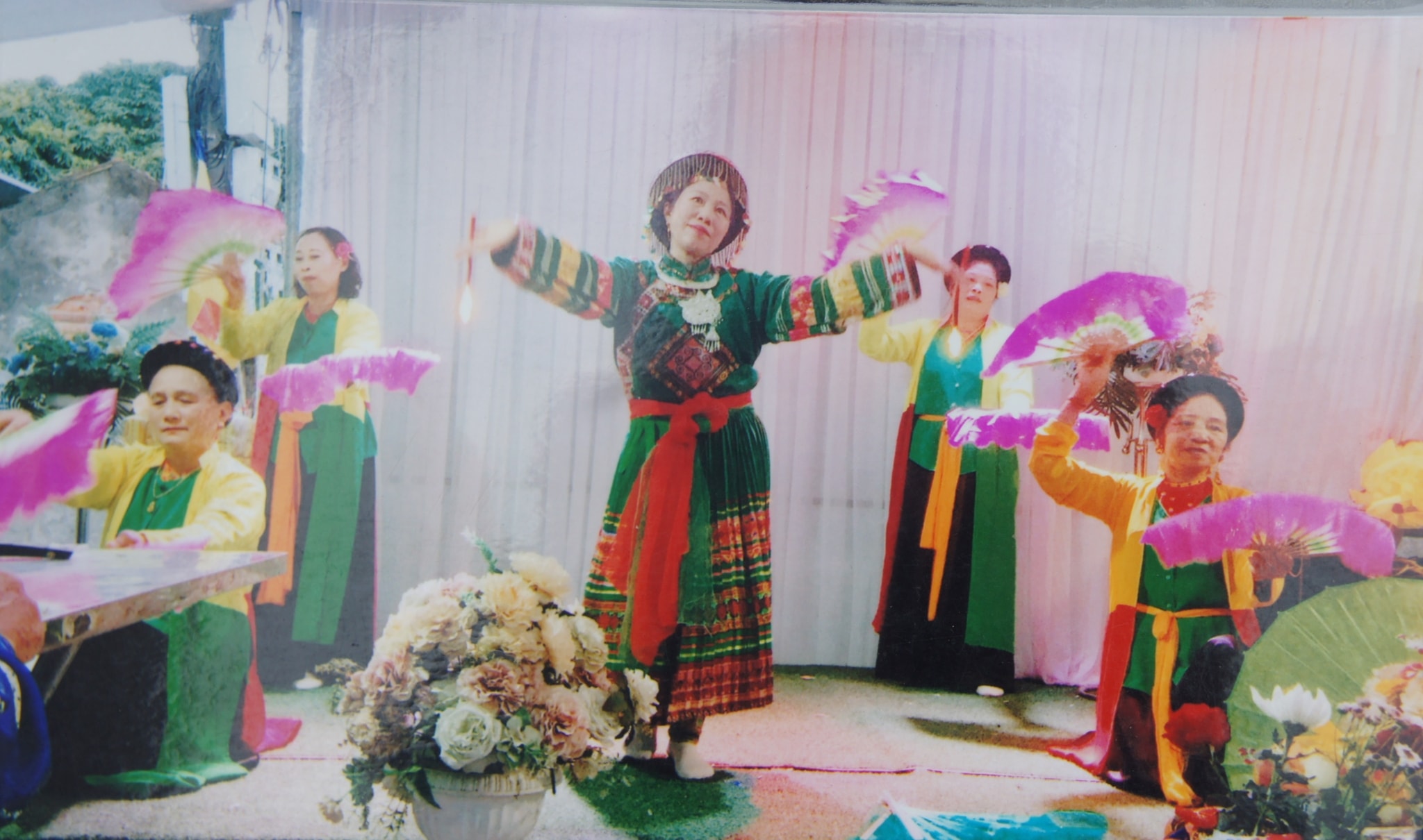 Tết này, đội chèo làng Đặng còn qua ngõ