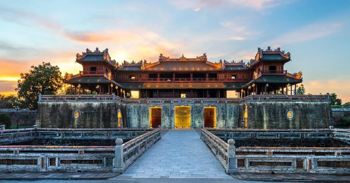 Historical and architectural monuments of the Hue Imperial City complex.