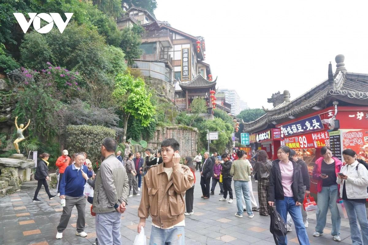 Young people in China are embracing the "boomerang travel" trend: One ...