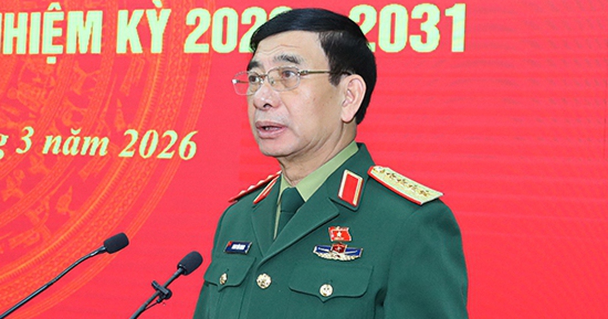 General Phan Van Giang: Building a modern army, firmly defending the ...