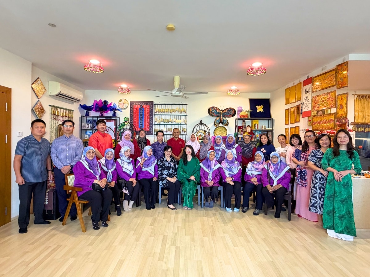 Bringing Vietnamese Tet to Brunei: Spreading culture and connecting ...