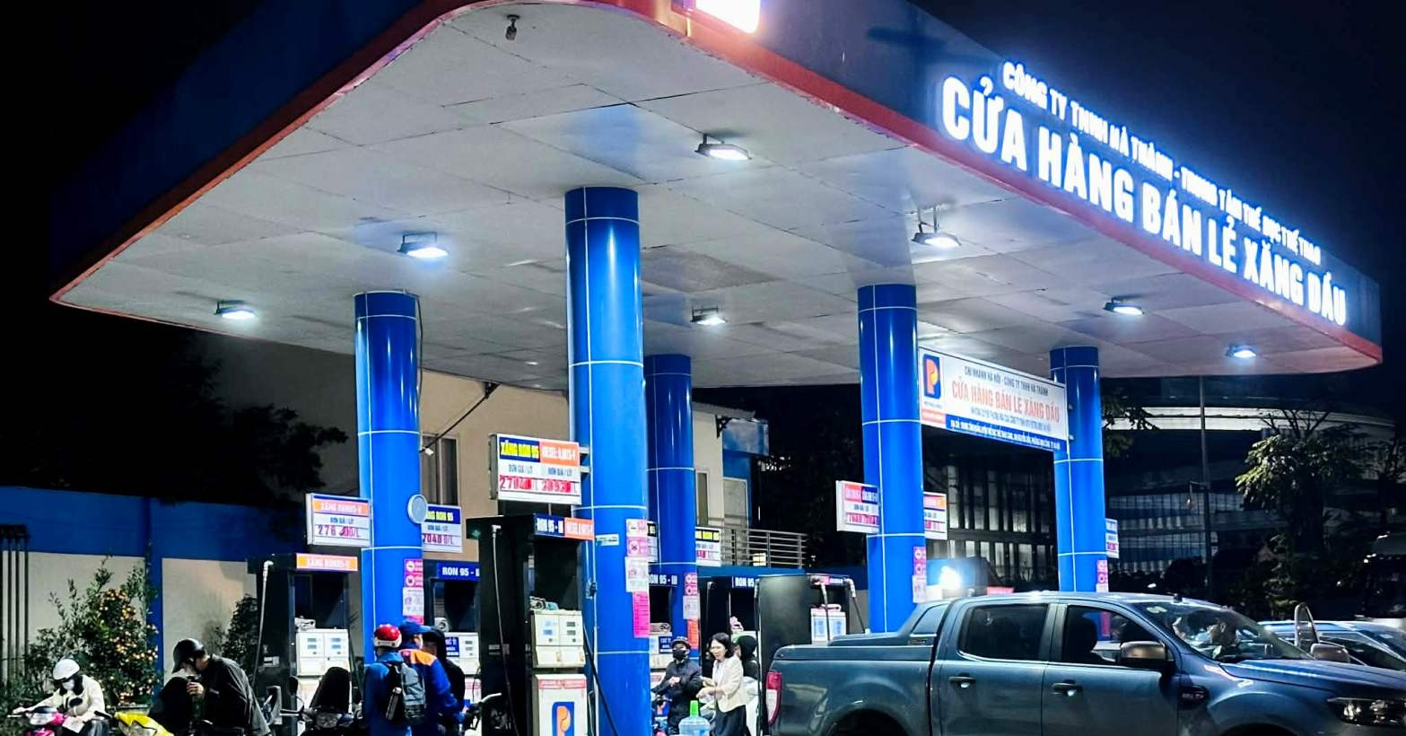 Chính thức giảm thuế nhập khẩu hàng loạt mặt hàng xăng, dầu về 0% từ ...