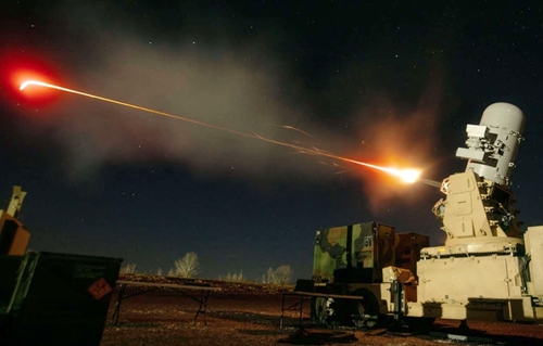 Weapon identification: C-RAM - The "armor" of US bases.