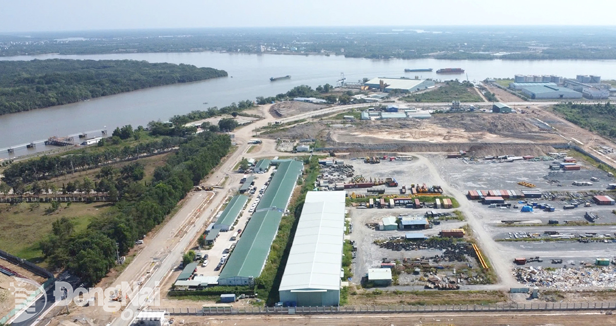 70% of the land area for the Nhon Trach Inter-Port Road Project has ...