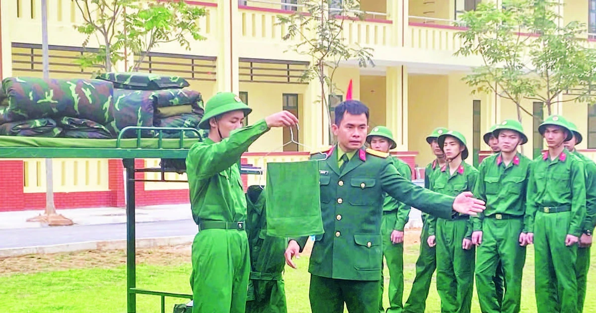 Giúp chiến sĩ mới hòa nhập môi trường quân ngũ