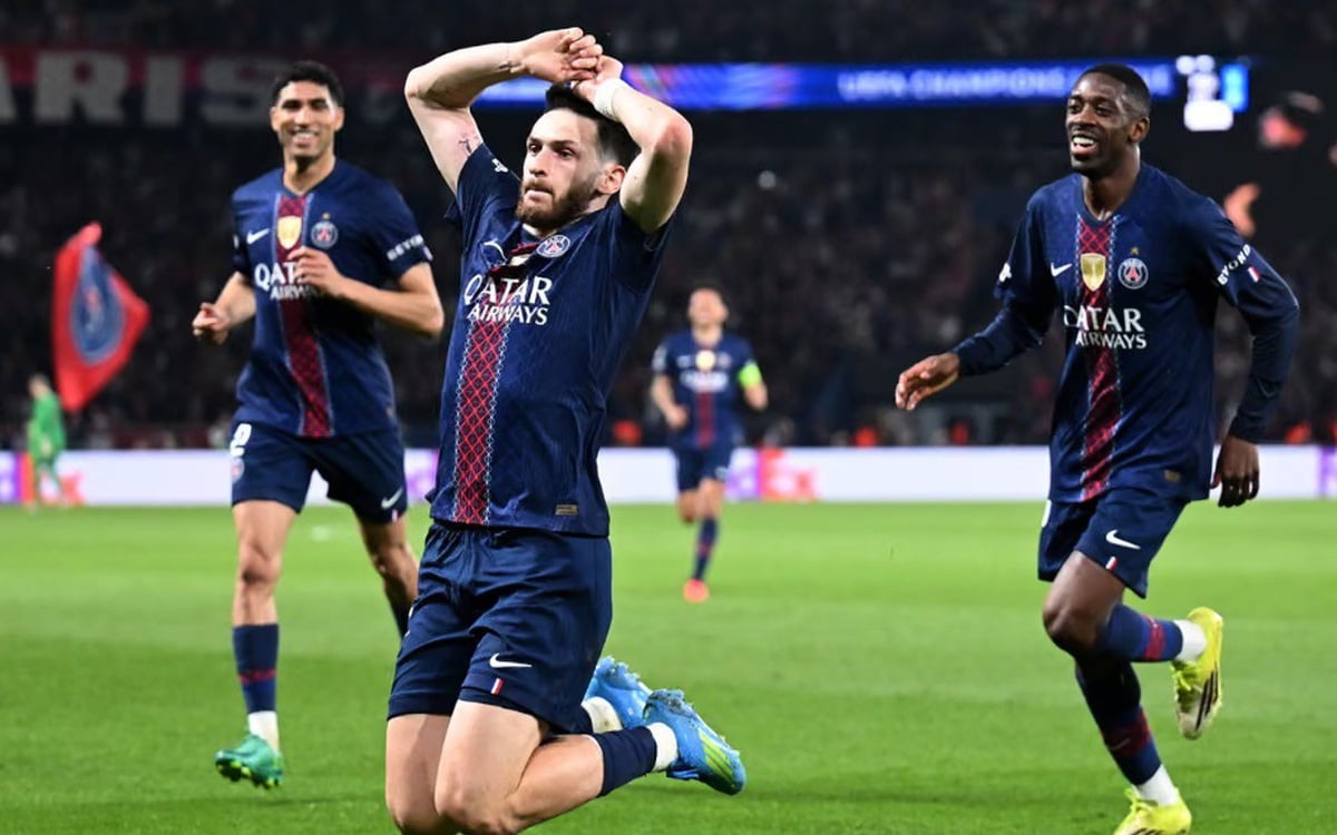 PSG, Liverpool'u yenerek Şampiyonlar Ligi yarı finallerine bir adım ...