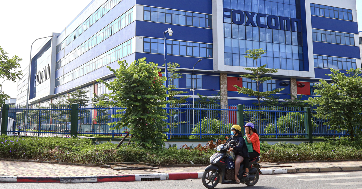 Foxconn manufactures humanoid robots at its factory in Bac Ninh.