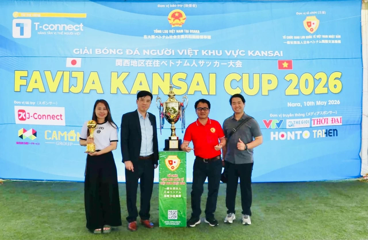 Torneo de fútbol de la comunidad vietnamita en Japón en conmemoración ...