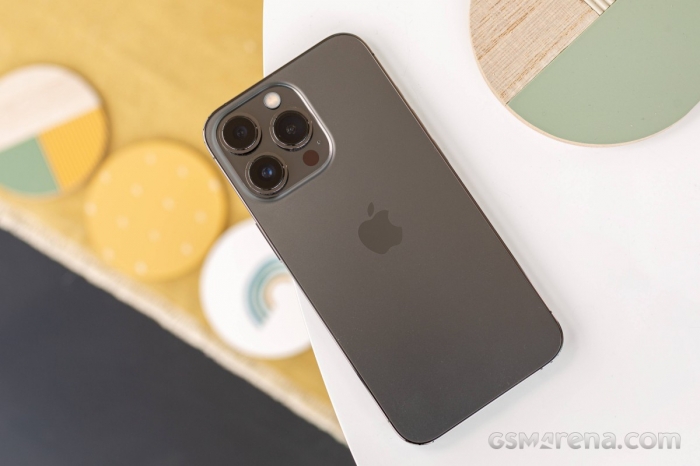iPhone 13 Pro bekas termurah di Vietnam harganya 9,5 juta VND, memiliki ...