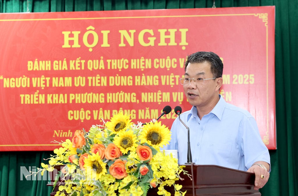 O Comitê Diretivo da campanha "O povo vietnamita prioriza o uso de ...