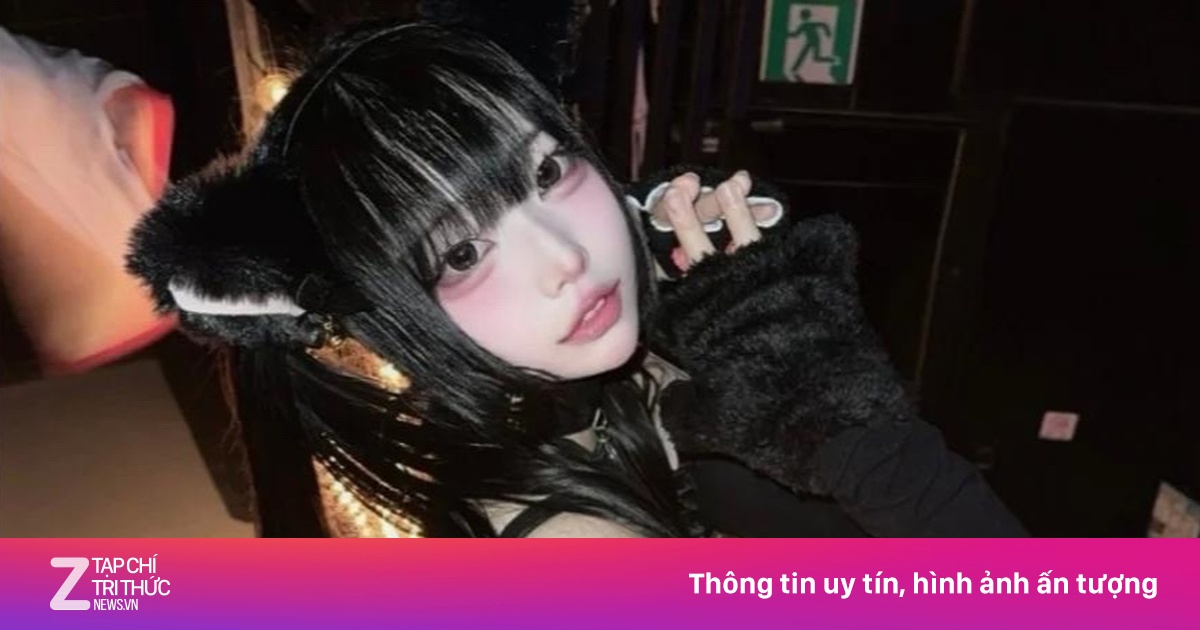 The dark side of maid cafes in South Korea.