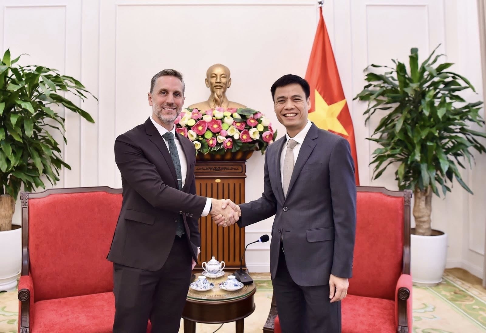 Việt Nam đề nghị UNFPA thúc đẩy hợp tác quốc tế về già hóa dân số và ...