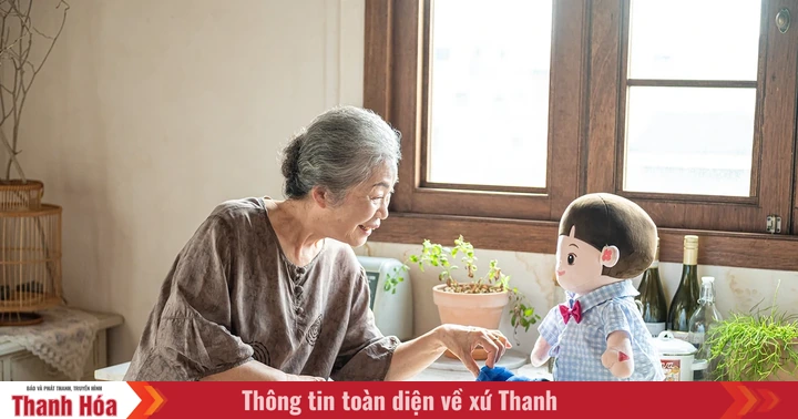 Hàn Quốc ứng dụng robot AI hỗ trợ chăm sóc người già neo đơn