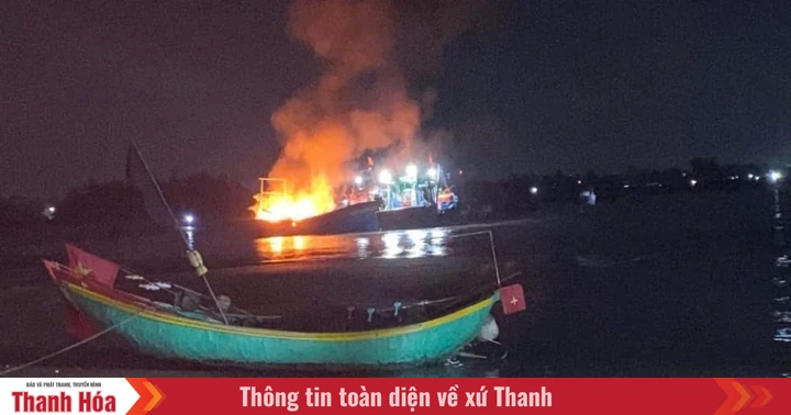 Cháy tàu cá lúc rạng sáng, thiệt hại ước tính 1,2 tỷ đồng