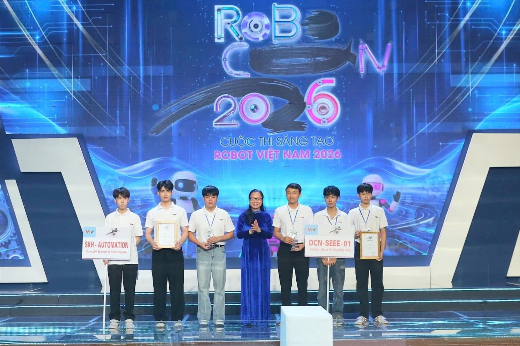 Đội LH-FOF - Trường Đại học Lạc Hồng vô địch Robocon Việt Nam 2026