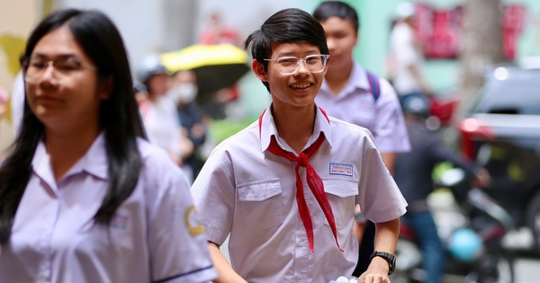 Students taking the 10th grade entrance exam are starting their second ...