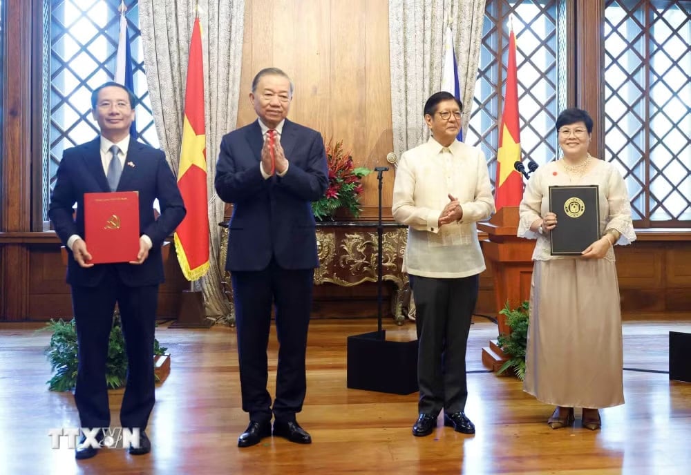 Vietnam ve Filipinler Arasında Geliştirilmiş Stratejik Ortaklığa ...