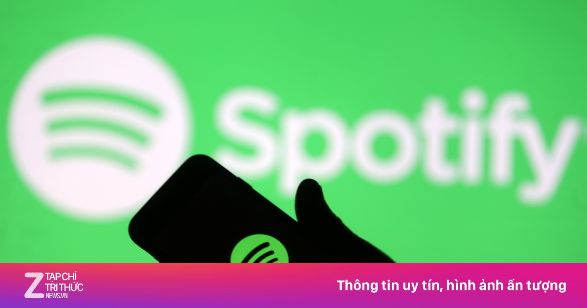 Is it okay to play Spotify or YouTube music in a coffee shop?