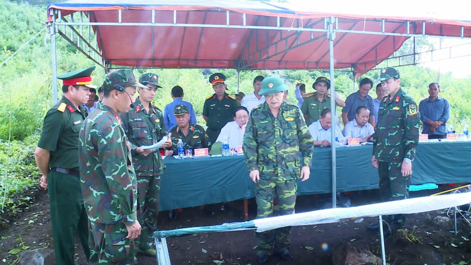 Lãnh đạo tỉnh khảo sát khu vực xây dựng trường bắn, thao trường huấn ...